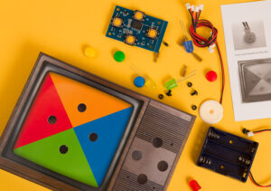 Electronic Kits and games from EIGHT Innovation Ltd